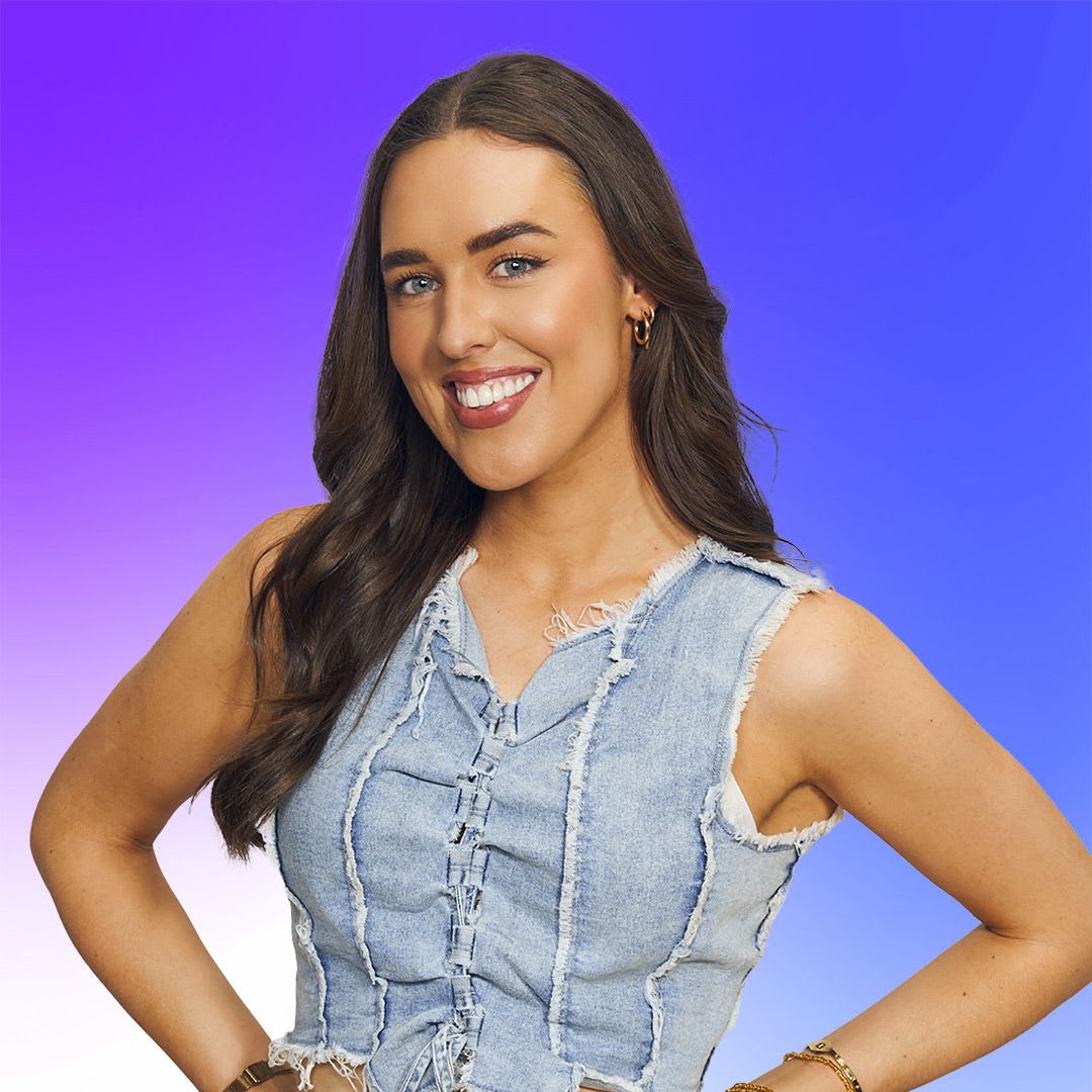 Evanna on KISS - Evanna on KISS - KISS