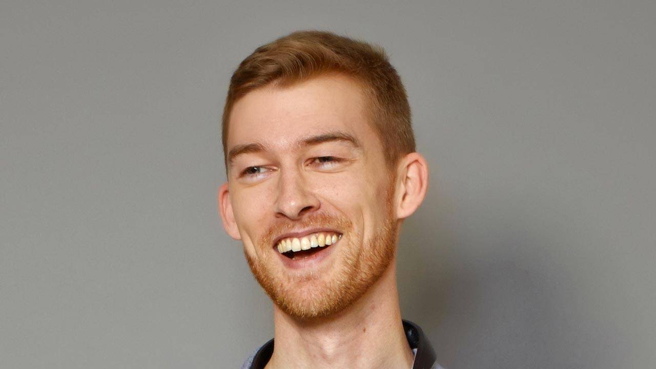Chris Martin - Latest Episodes - Listen Now on Planet Rock