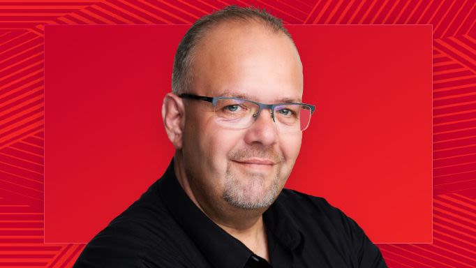 Late Show with David Gordon - Latest Episodes - Listen Now on Downtown ...