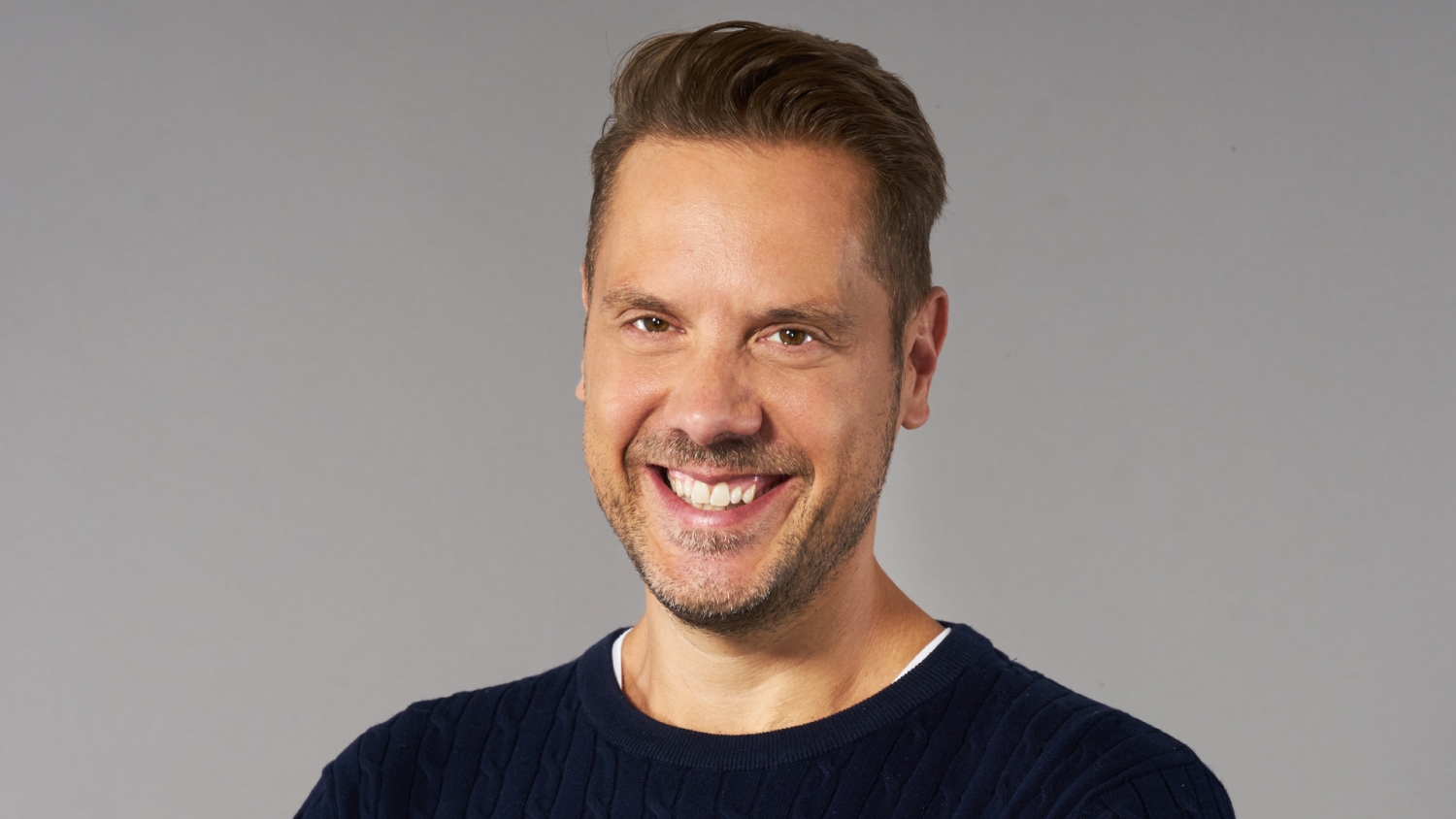 Mellow Magic with Jim Davis - Latest Episodes - Listen Now on Magic Radio